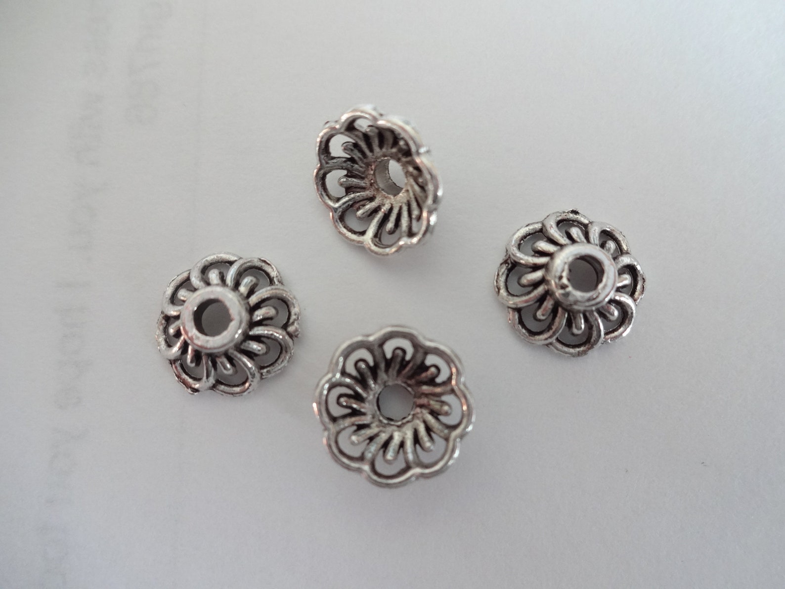 100 Pc Retro Pewter Bead Caps Flower Bead Caps Bali Bead - Etsy UK