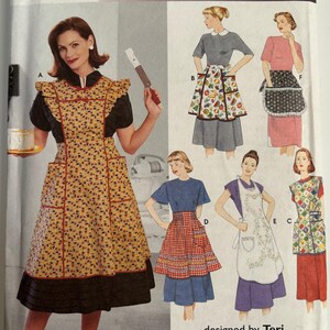 Simplicity 8720 Vintage Inspired Half Apron, Smock, Bib Full Aprons ...
