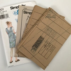 Simplicity 5201 Misses' Apron Daisy Kingdom Smock Style Retro With ...