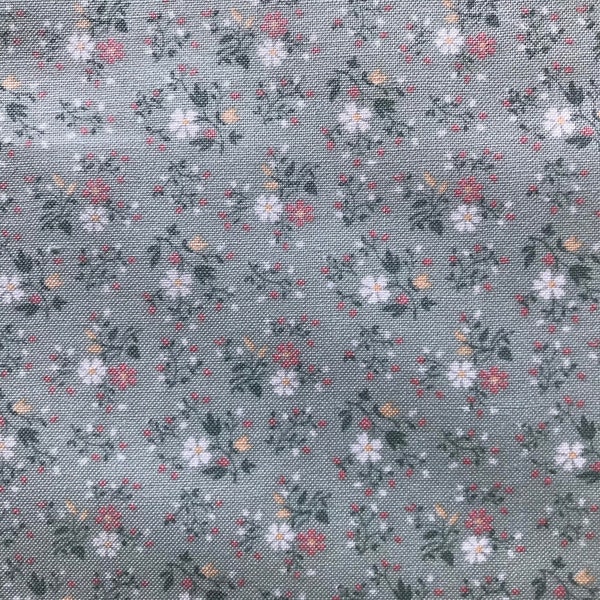 Small White Print Fabric - Etsy