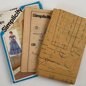 Simplicity 6386 80s Fitted Evening Gown and Petticoat in Two Lengths ...