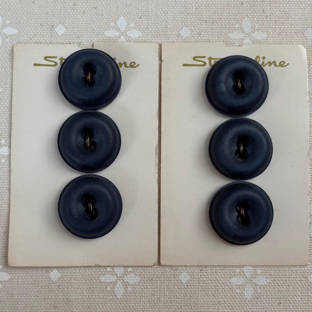 Navy Blue Buttons, Matte Dark Navy Buttons With Depth, Chunky 3/4 Inch ...