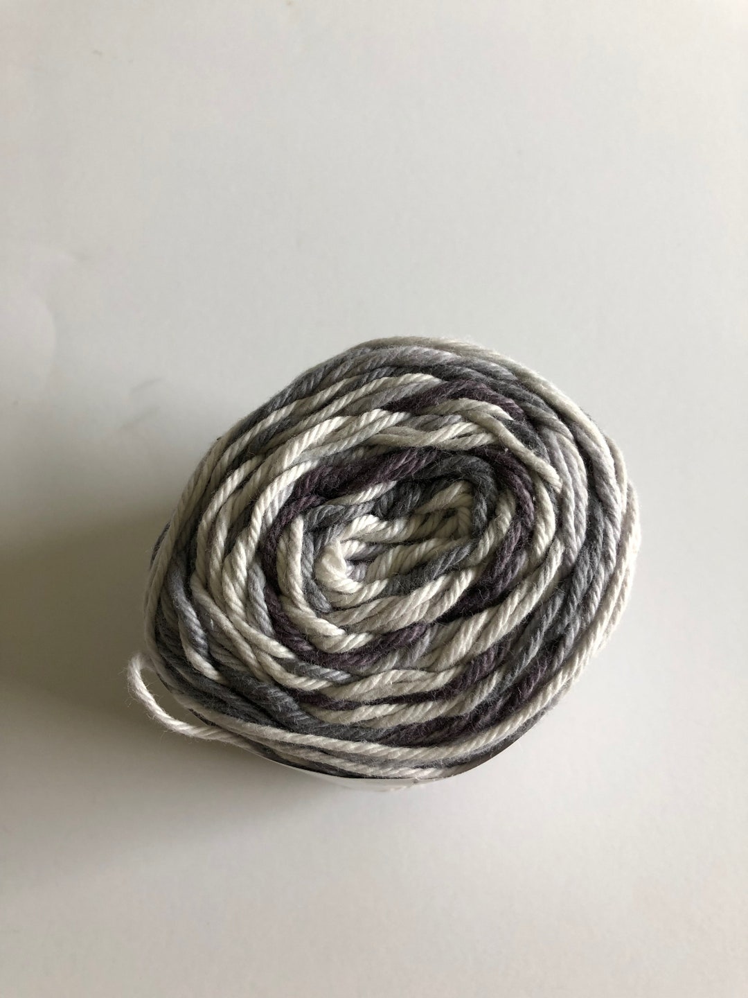 Peaches and Cream Cotton Yarn in Flannel Color. Variegated Gray Color ...