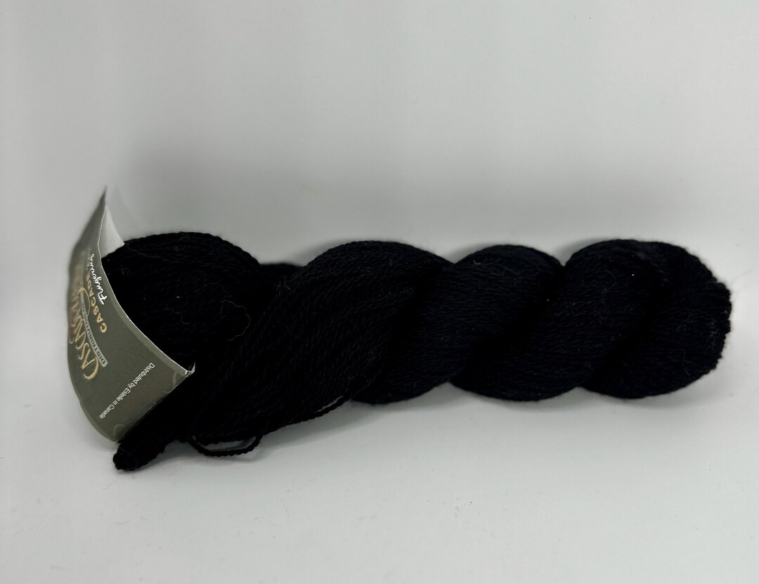 Cascade Yarn, Cascade 220 in Black, Color 8555, Black Yarn - Etsy
