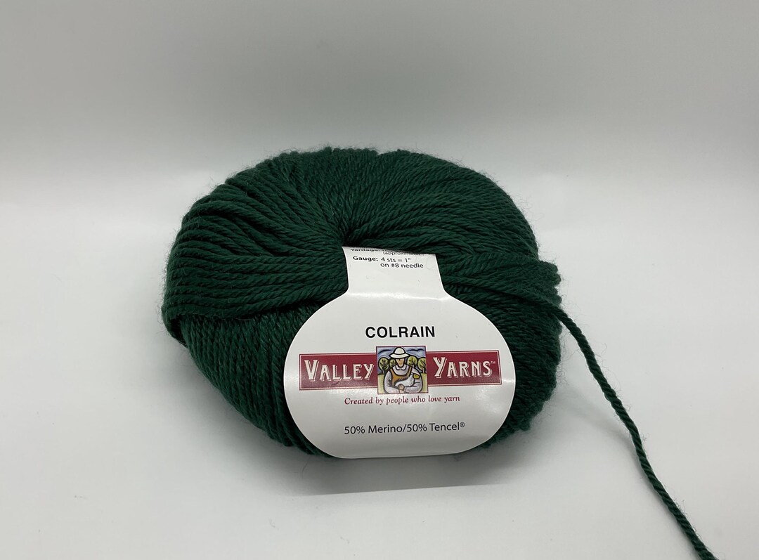Colrain From Valley Rain Yarns in Jungle Green, Green Wool Yarn - Etsy