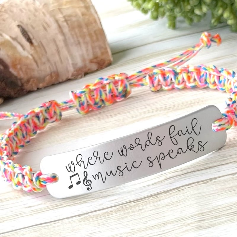 Music Note Bracelet - Etsy