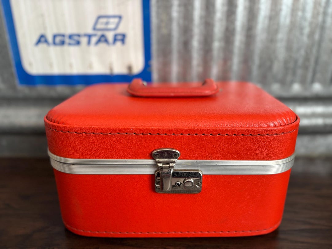 Vintage Hard Shell Makeup/train Case | Desert Sunset - Etsy