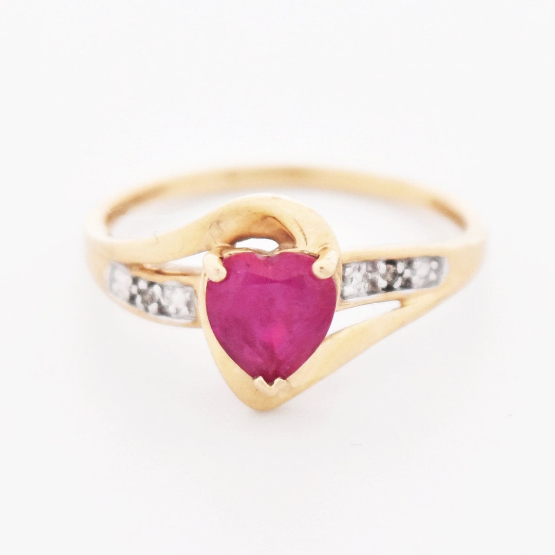 10k Yellow Gold Estate Ruby Heart Love & Diamond Ring Size 7 - Etsy
