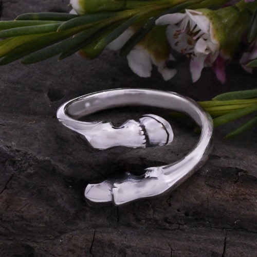 Horse Hoof / Leg Ring - Etsy