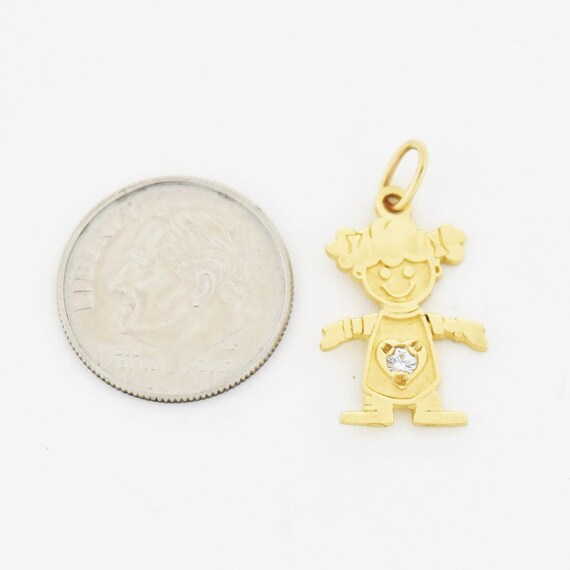 14k Yellow Gold Estate Textured White Gemstone Child … - Gem