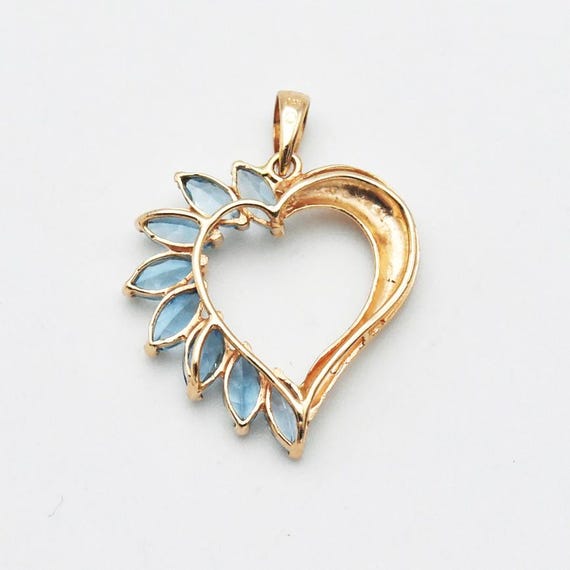 14k Yellow Gold Estate Blue Topaz Open Heart Pendant - Gem 14k Yellow Gold Estate Blue Topaz Open Heart Pendant - Gem