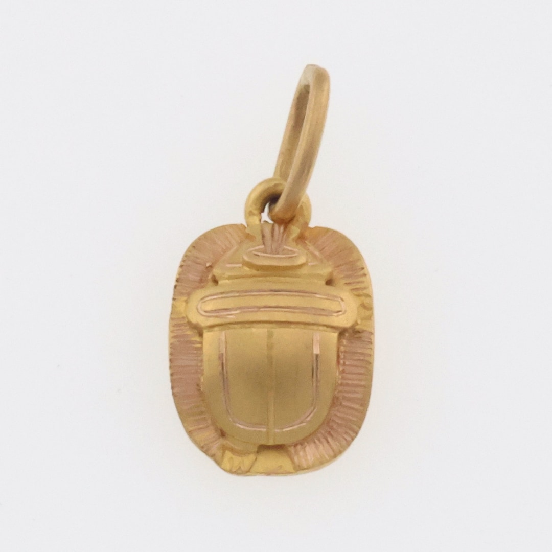 18k Yellow Gold Estate Carved Scarab Pendant/charm - Etsy
