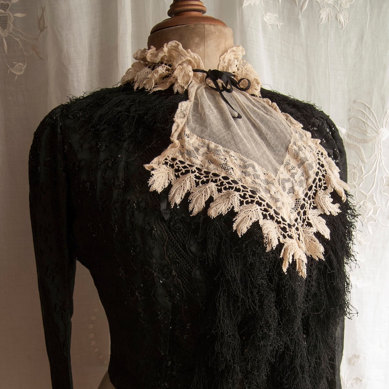 Jabot Necklace - Etsy