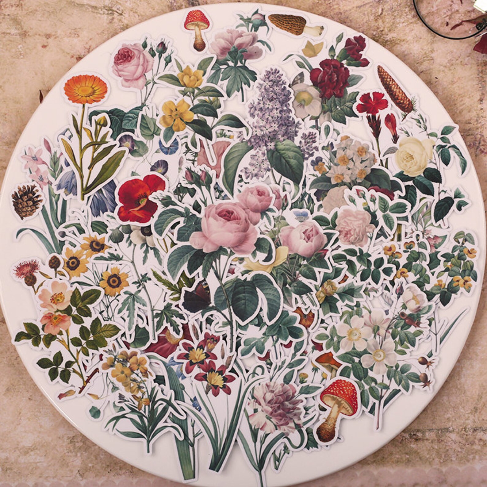 52 PCS Vintage Flowers Stickers Pack, Vinyl Flowers Sticker Sack ...