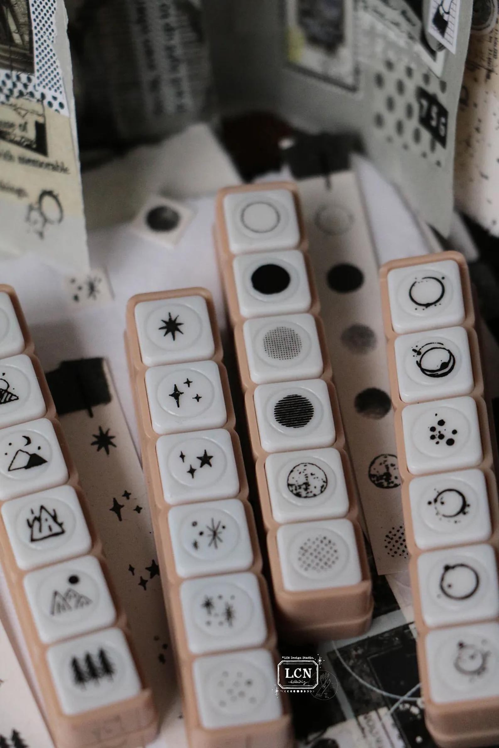 LCN Design Studio Push Button Self Inking Stamps, Dots and Circles ...