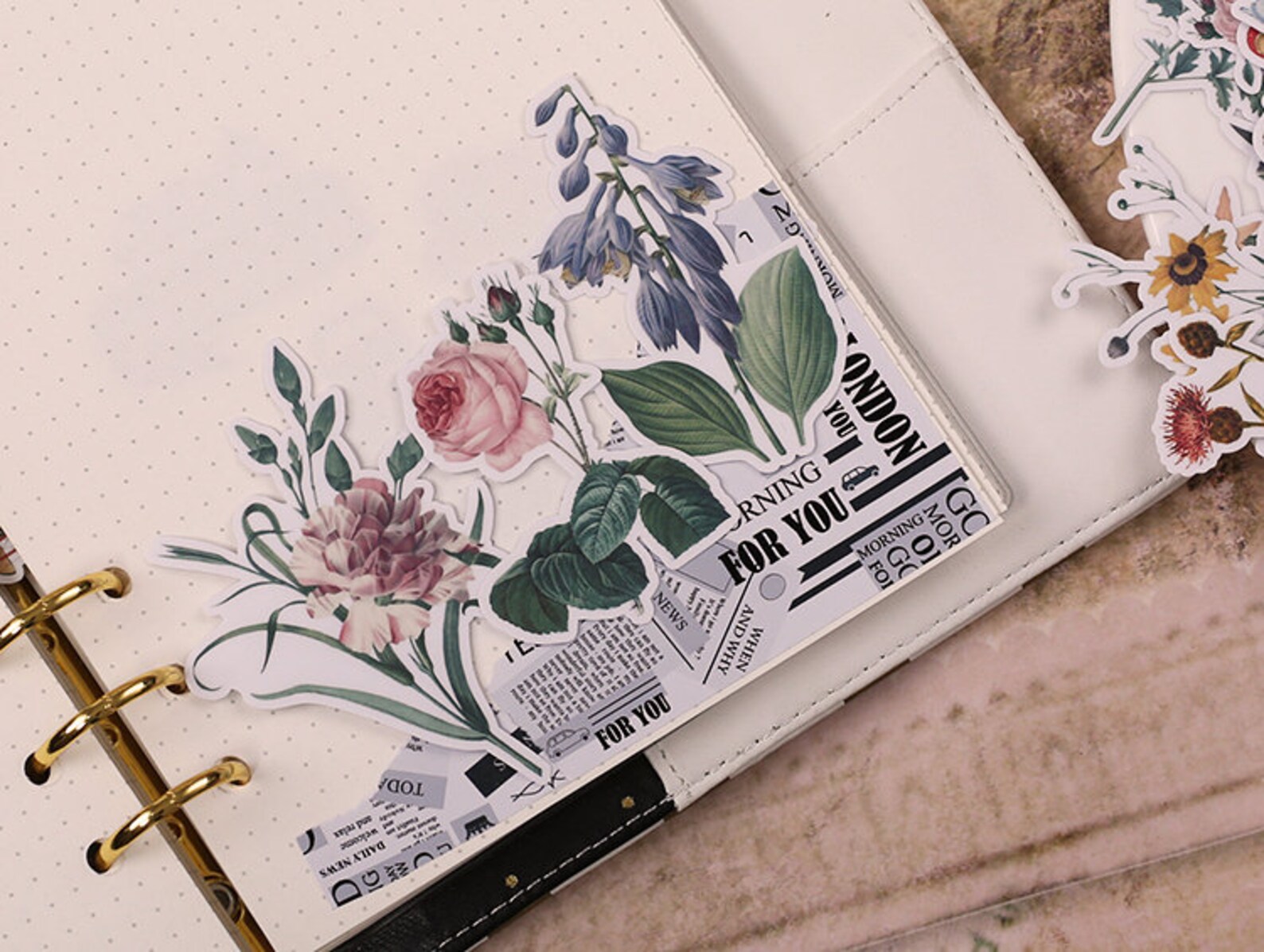 52 PCS Vintage Flowers Stickers Pack, Vinyl Flowers Sticker Sack ...