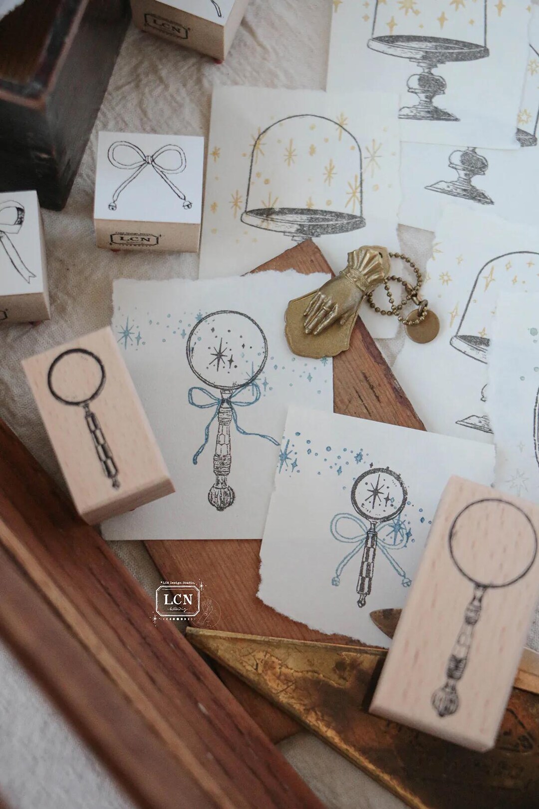 Magnifying Glass Rubber Stamp, LCN Design Studio Lignous Stamp, Lin ...