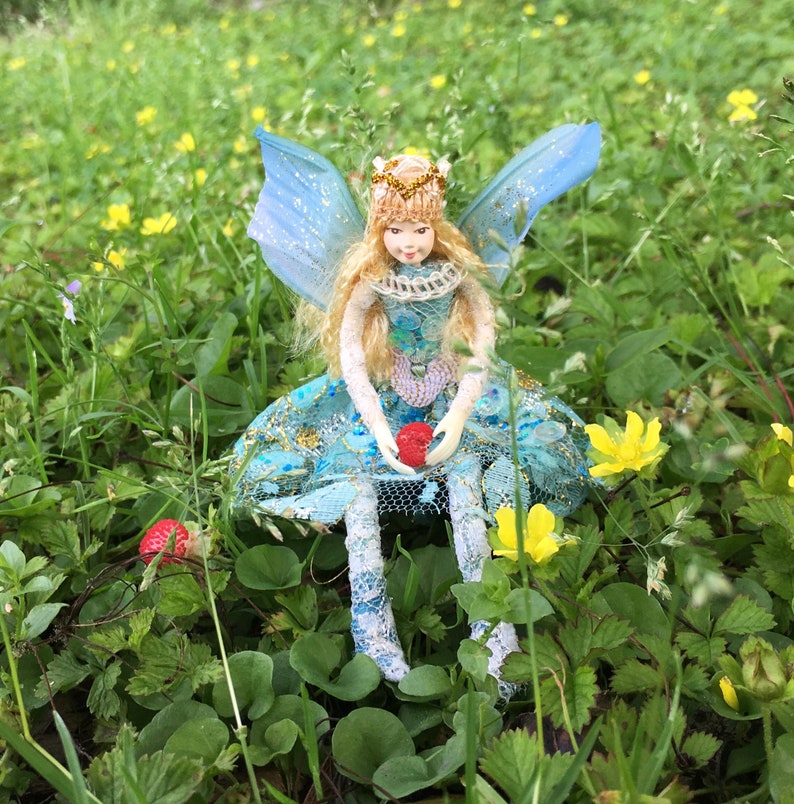 Fairy Doll - FLUTTER - Bendable Fairy Ornament - Posable Art Doll ...