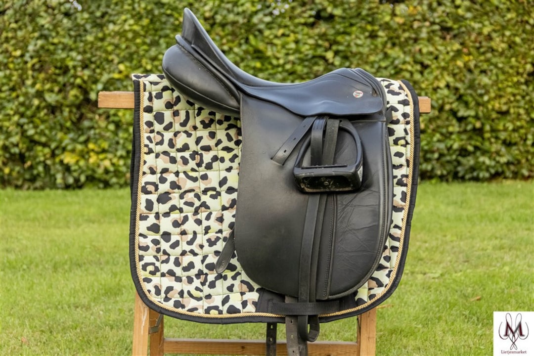 Leopard Print Saddle Pad, Dressage and Jumping Saddle Pad - Etsy