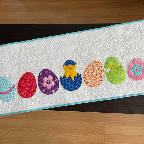 Quilted Easter Table Runner - Etsy