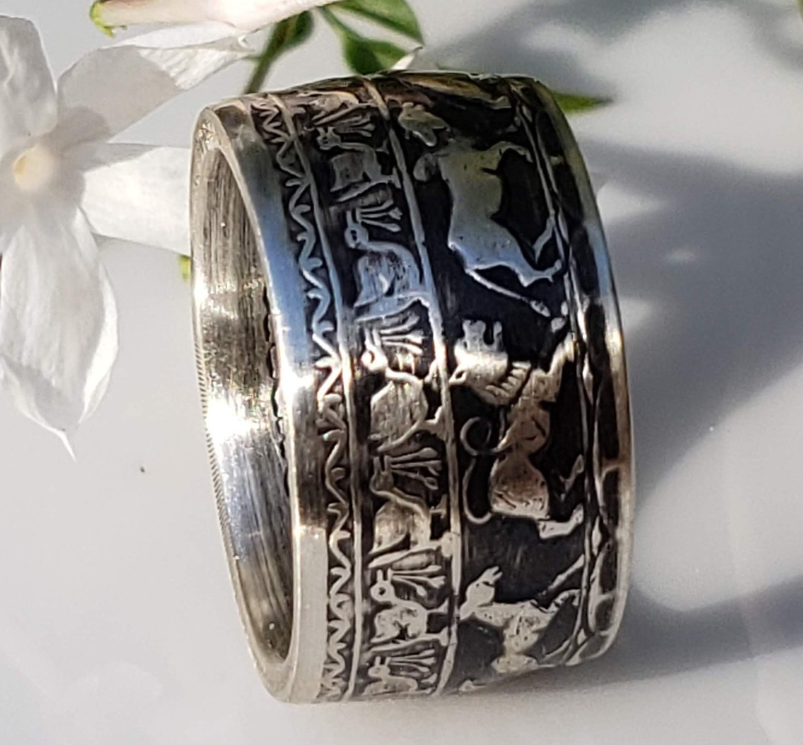 1957 CEYLON (SRI LANKA) Hand Forged Coin Ring. Silver 5 Rupees 2500th ...