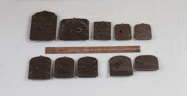 10 Antique Iron Japanese Tansu Locks, Various Styles, Sizes, 2 Large ...