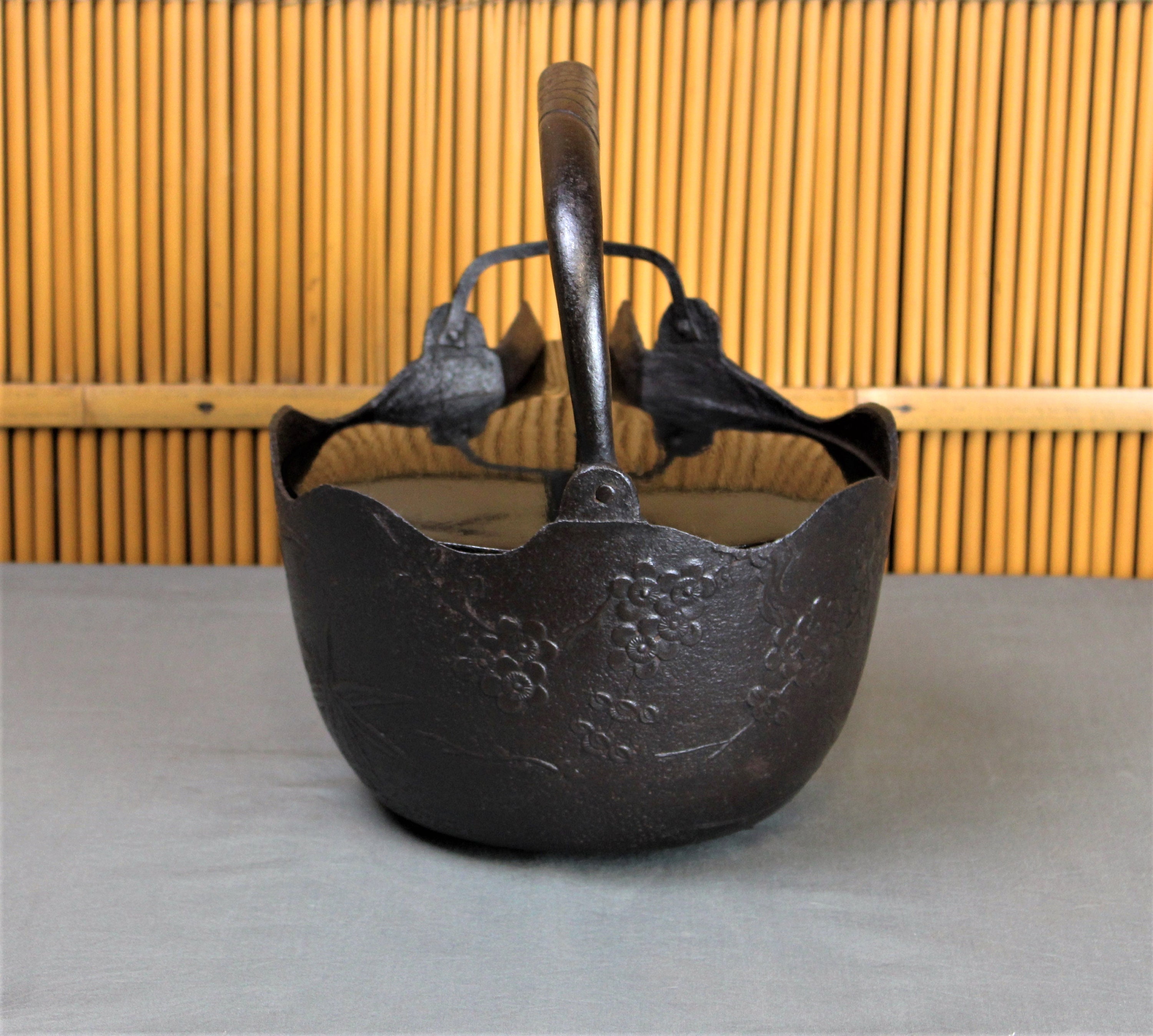 Very Large Antique Japanese Cast Iron Sake Warmer, Choshi, Black ...