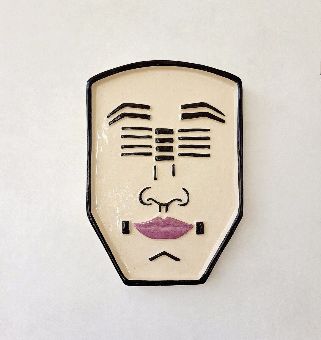 Graphic Face Ceramic Wall Decor, Wall Hanging Decoration, Ceramic Wall ...