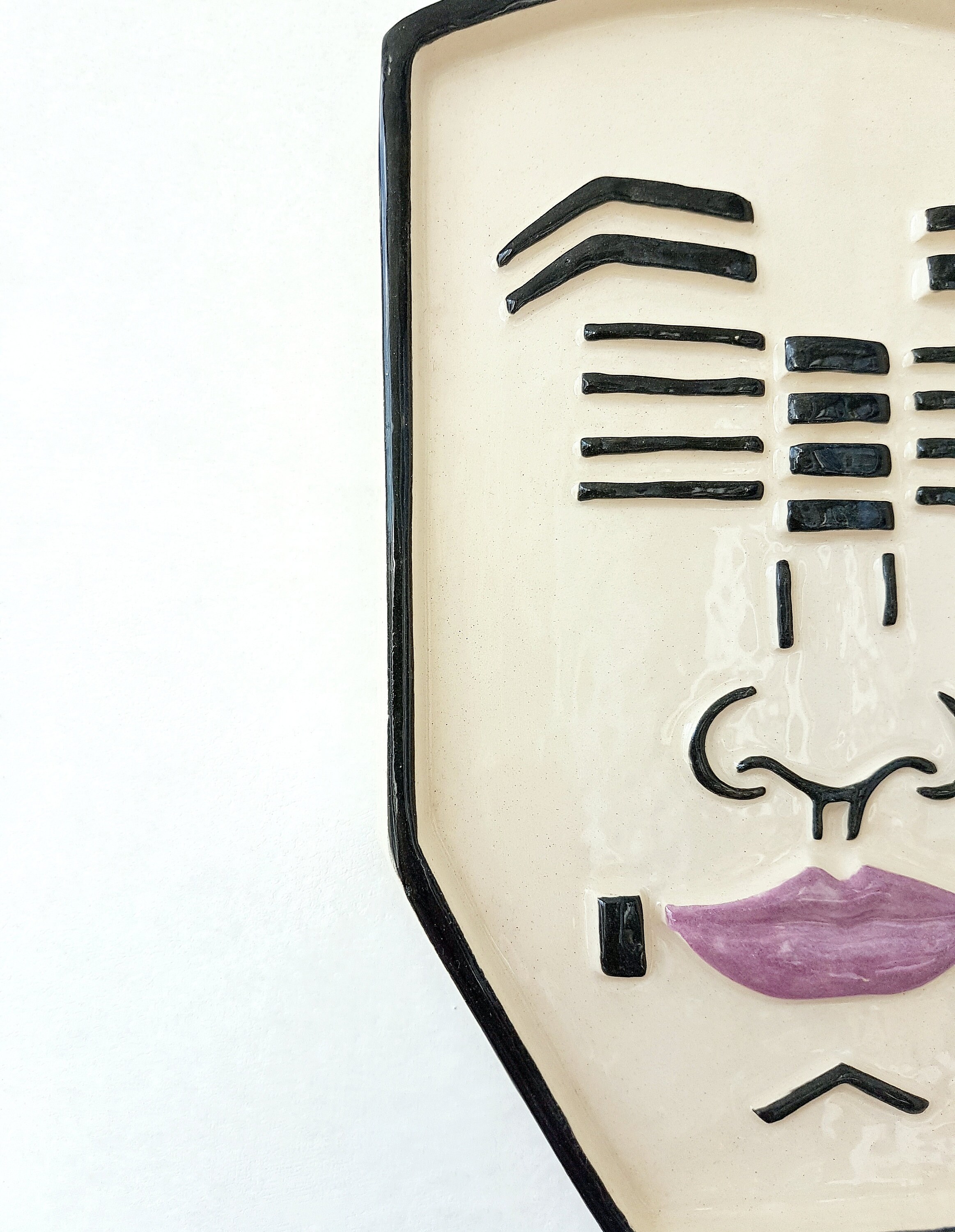 Graphic Face Ceramic Wall Decor, Wall Hanging Decoration, Ceramic Wall ...