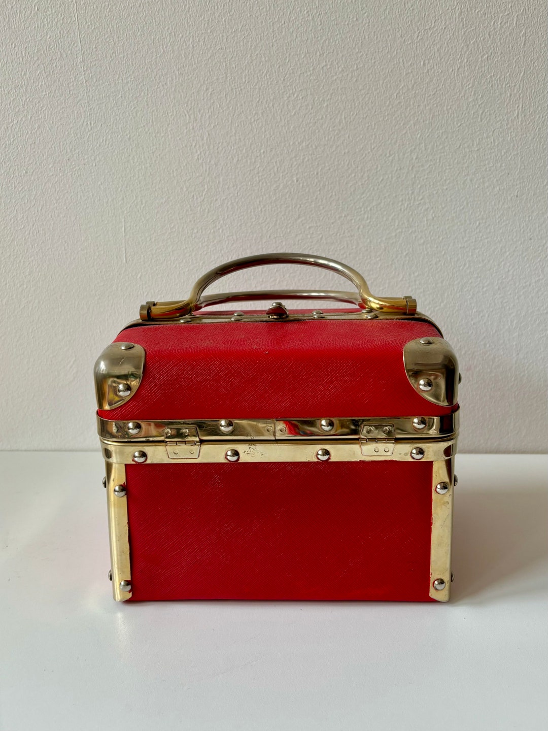 Vintage Red and Gold Train Case Handbag - Etsy