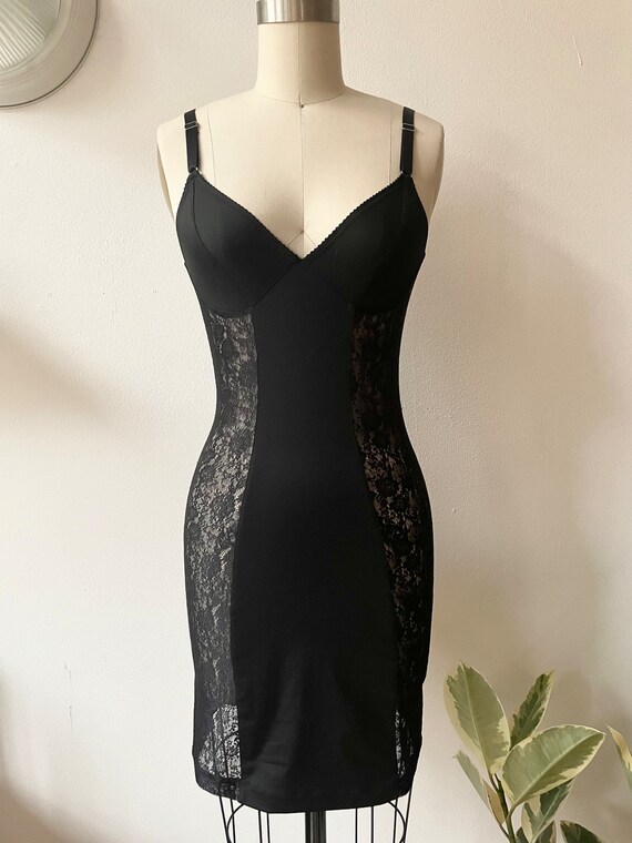 Bodycon black lace - Gem