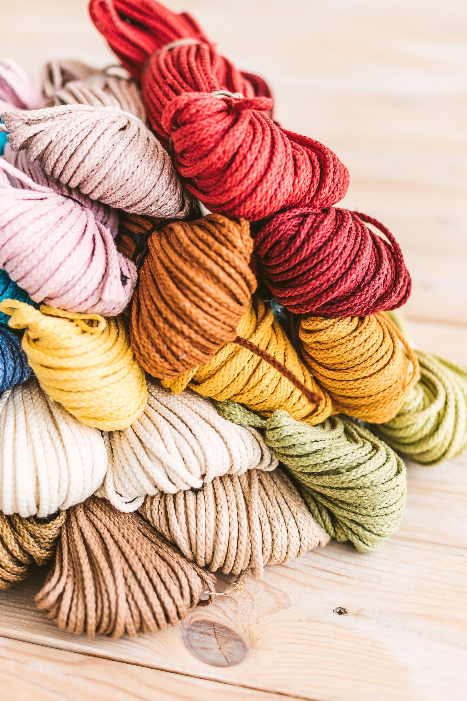 Red Macrame cord 5 mm Red rope Linen yarn Linen rope | Etsy