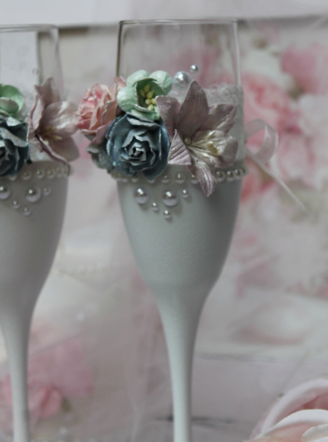 Shabby Chic Vintage Toasting Flutes Wedding Bride and Groom - Etsy