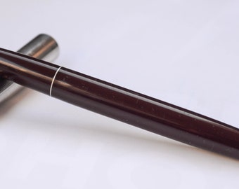 1970's Vintage Fountain Pen, Old Fountain Pen, Business Pen, Office ...