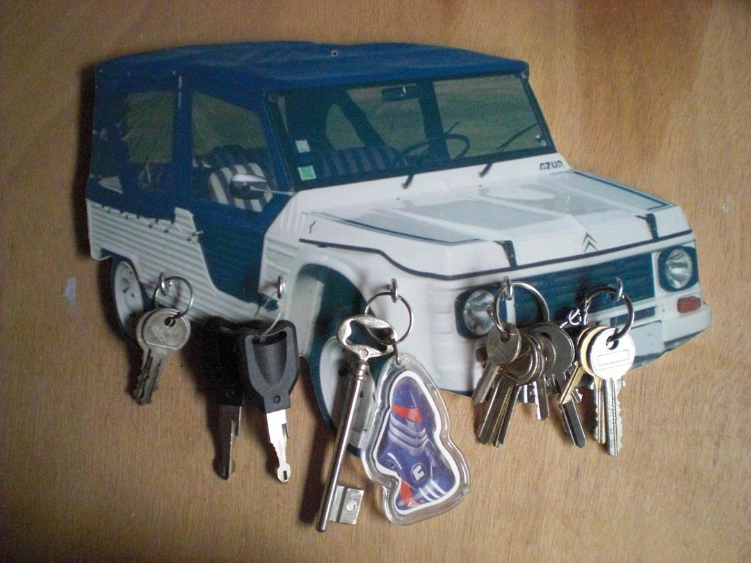 Key Wall MEHARI Azure, Personalized, Vintage Key Hangs Portrait Custom ...