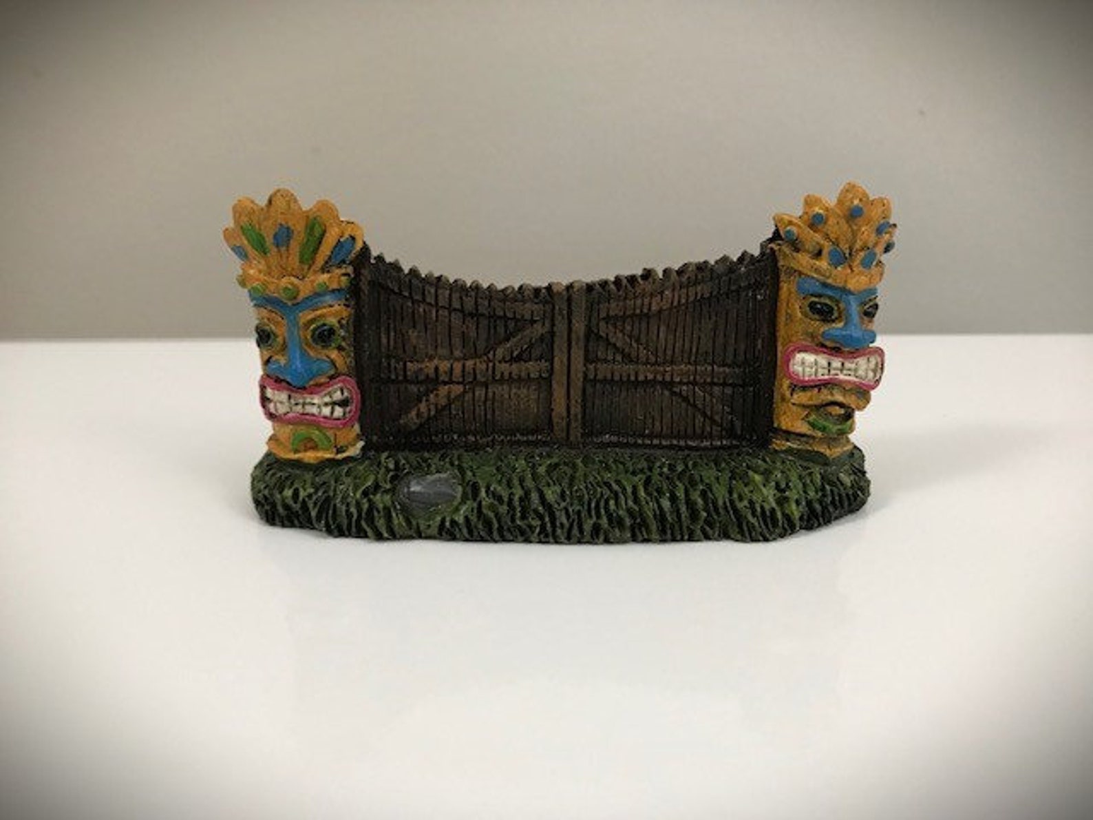 Mini Tiki Gate - Etsy
