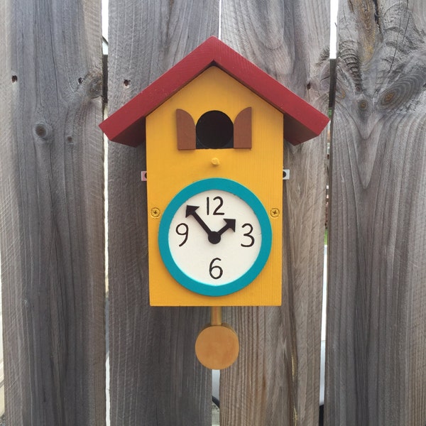 Birdhouse Clock - Etsy