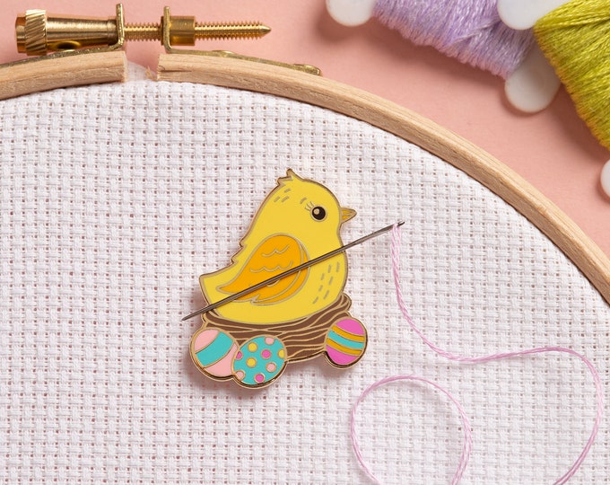 Gold Bee Needle Minder, Needle Keep, Needle Minder, Needle Magnet ...