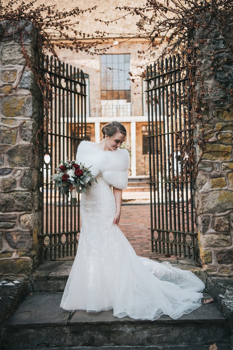 Ivory Faux Fur Bridal Wrap Wedding Fur Shawl Ivory Fur Wrap - Etsy