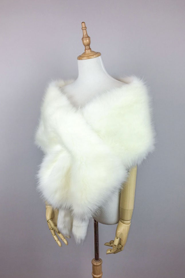 Ivory Faux Fur Bridal Wrap, Wedding Stole, Removable Tails - Etsy