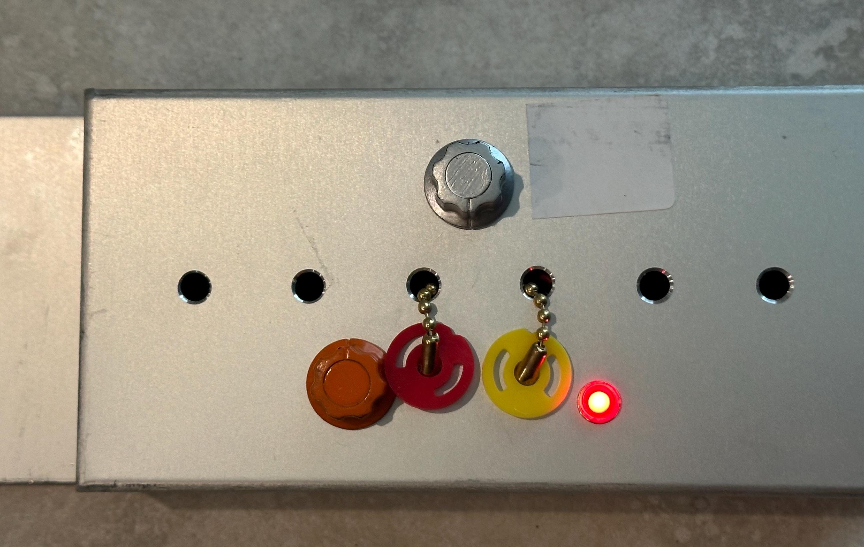 New GOONIES DATA Electronic Gadget Control Chest Box Module Console ...