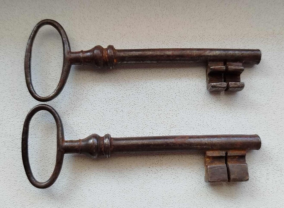 Rare Old Lot/set Antique Big Metal Keys, Metal Skeleton Keys, Keys to ...