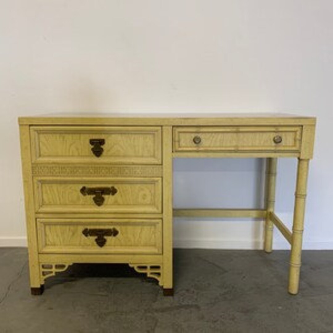 CUSTOMIZABLE Dixie Shangri-la Desk Lacquered in the Color of Your ...