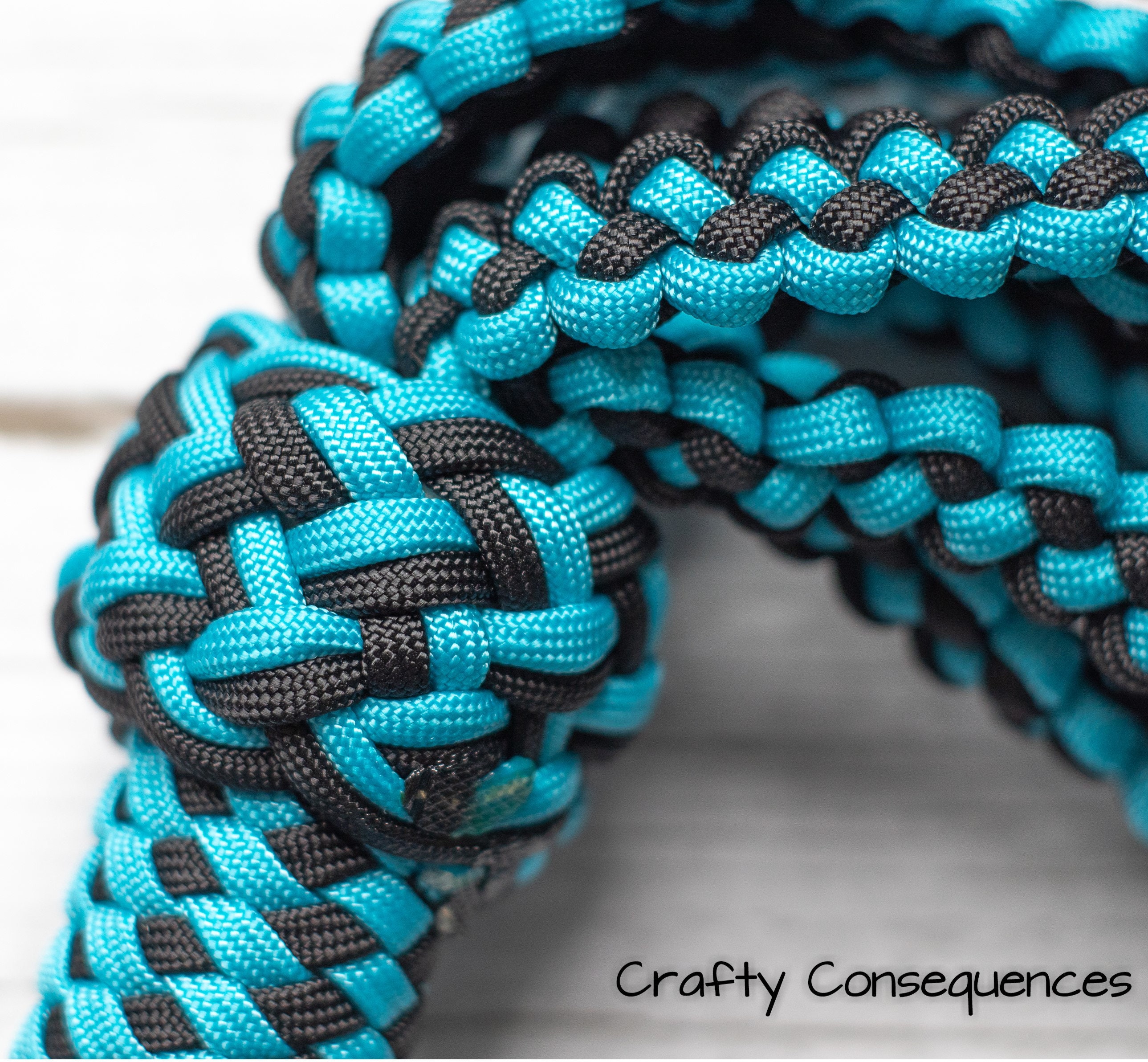 Braided Weave Paracord Flogger BDSM - Etsy Canada
