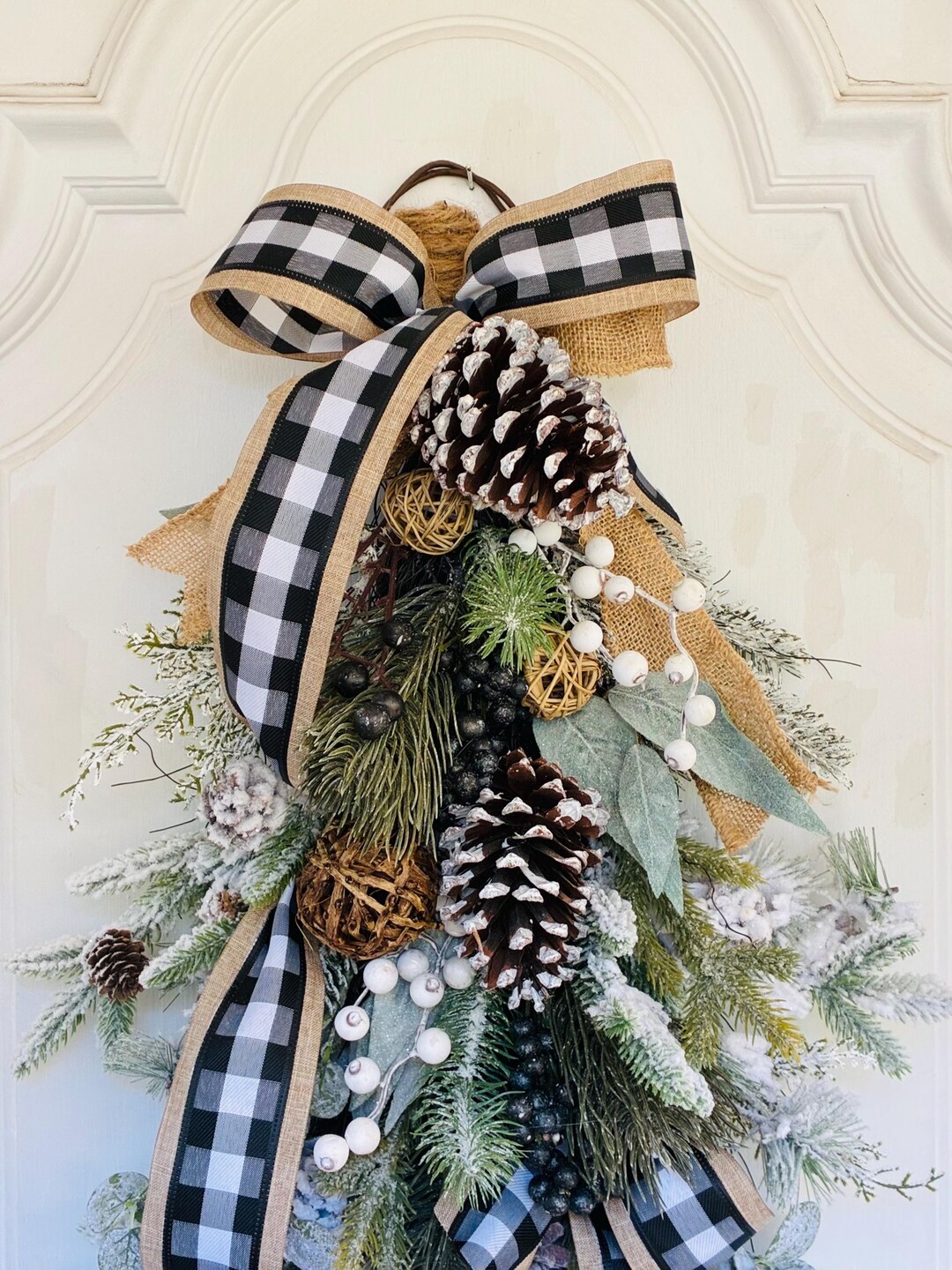 Winter Farmhouse Berry Swag: Woodland Decor Rustic Winter Decor Winter ...