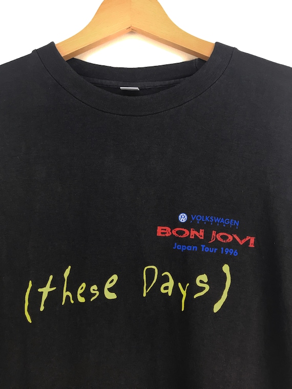 Vintage 90s BON JOVI Japan Tour 1996 T-shirt / These Days Vintage 90s BON JOVI Japan Tour 1996 T-shirt / These Days