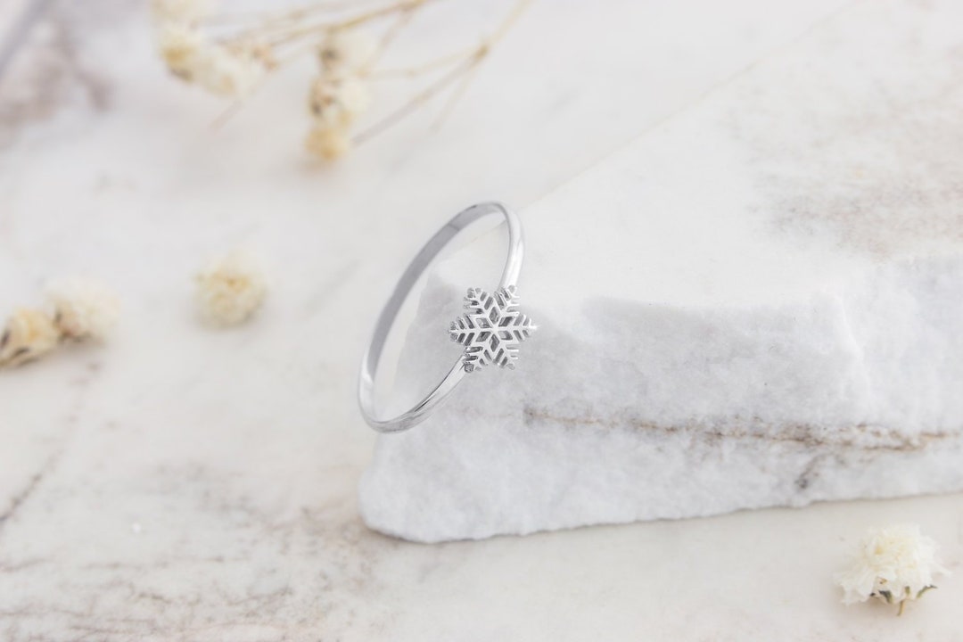 Tiny Gold Snowflake Ring, 9K 14K 18K White Gold Ring, Solid Gold ...