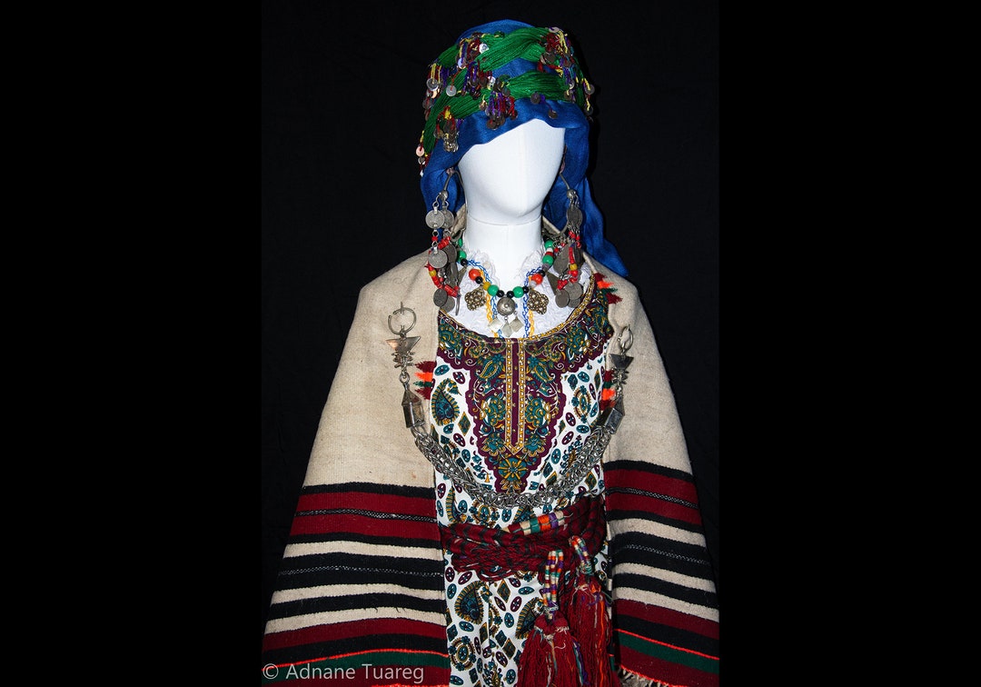 Traditional Dress Ait Hdidou Handira , Aït Hdiddou Jewelry Dress Berber ...