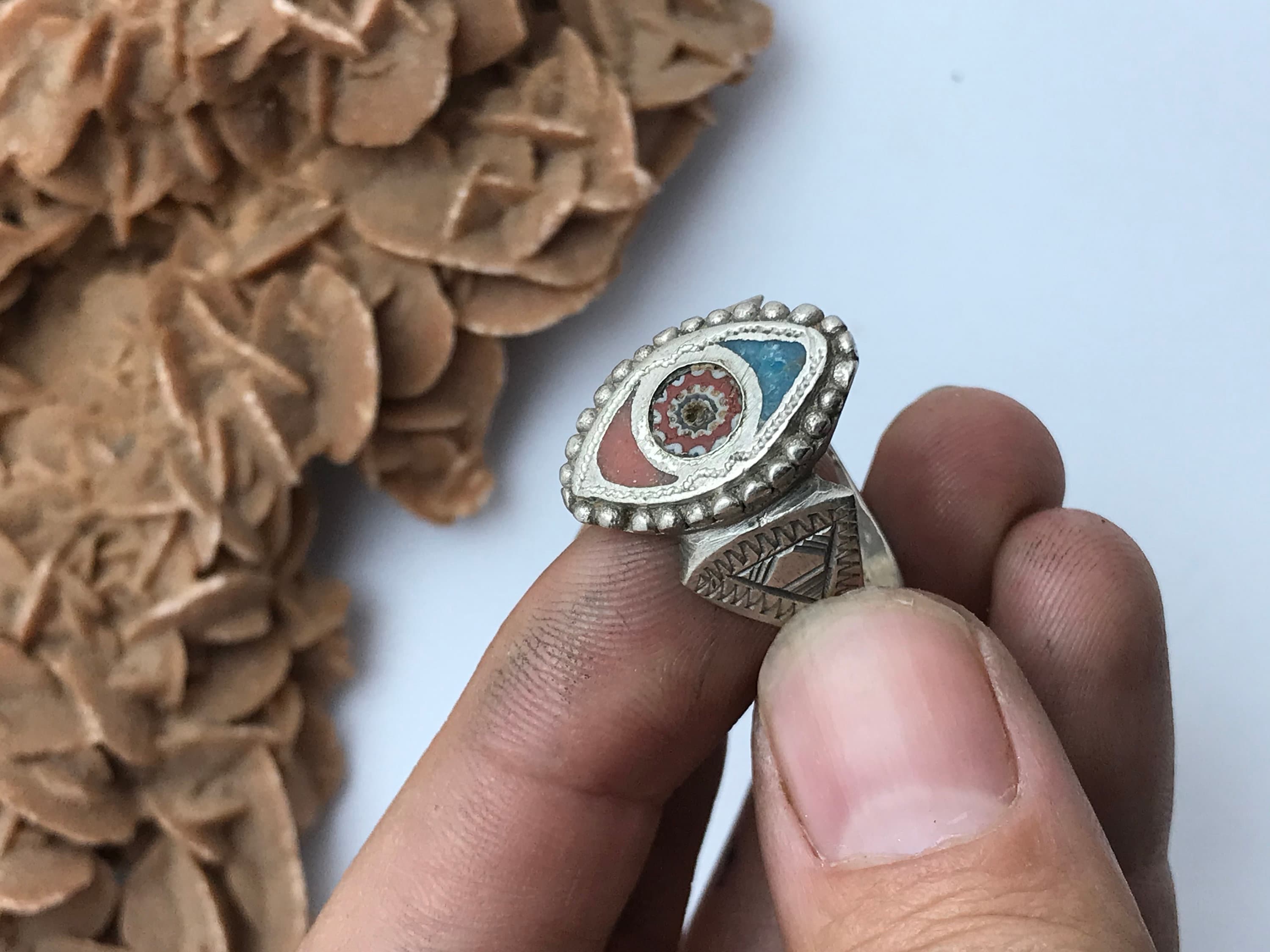 Ancienne bague en argent berbère avec Pierre Goulimin du Maroc, berbère ...