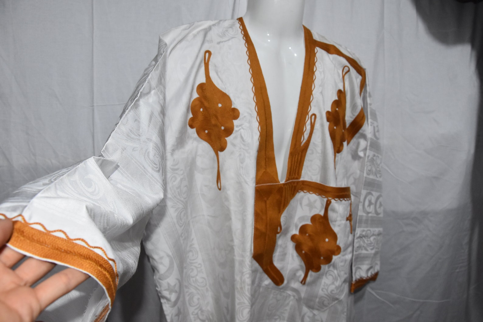 Hand Embroidered Cotton Tuareg Dress: Mauritanian Sahraoui Gandora - Etsy